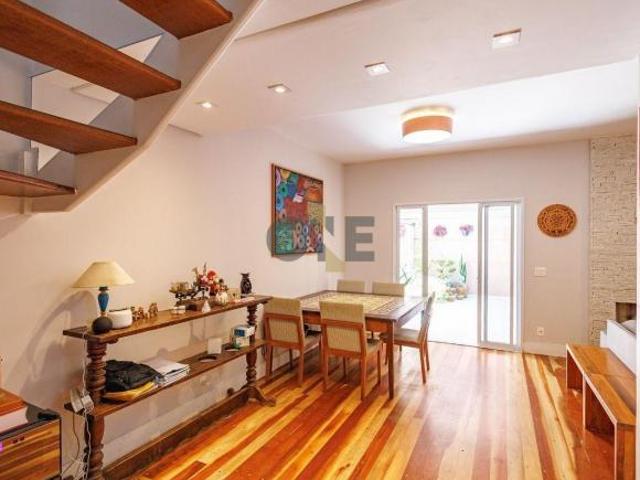 Casa com 4 dormitórios sendo 2 suítes à venda San Remo Cotia/SP