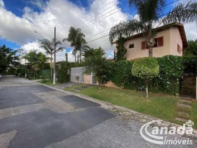 Casa Com 4 Dormitorios Sendo 2 Suites e Anexo de Hospedes!