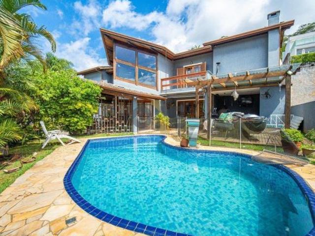Casa com 4 dormitórios, sendo 2 suítes para venda Granja Viana Cotia SP