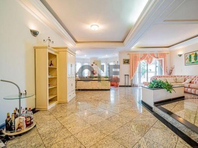 Casa com 4 dormitórios, sendo 3 suíte à venda Alphaville Barueri/SP