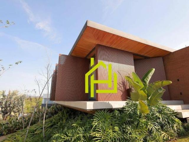 Casa com 4 dormitórios sendo 3 suites à venda, 545 m² por R$ 8.200.000 Reserva Fazenda Imperial