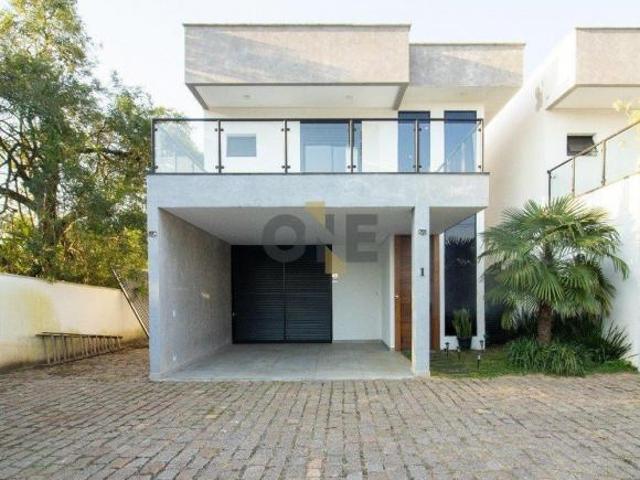 Casa com 4 dormitórios, sendo 3 suítes para venda na região Granja Viana Cotia SP
