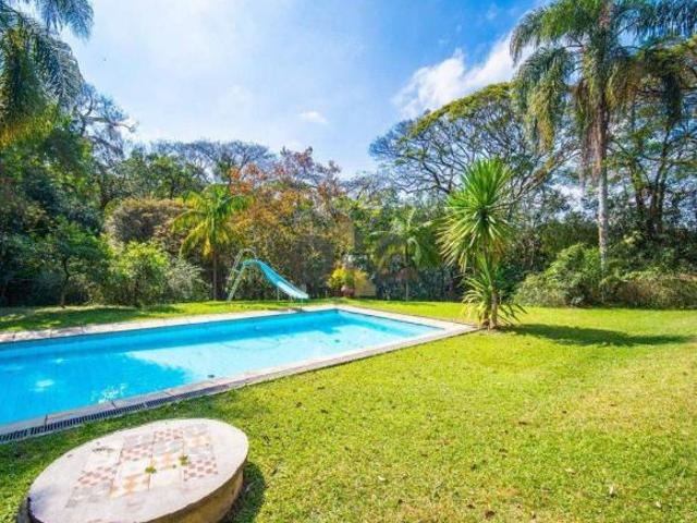 Casa com 4 dormitórios, sendo 4 suítes à venda Granja Viana Carapicuíba/SP