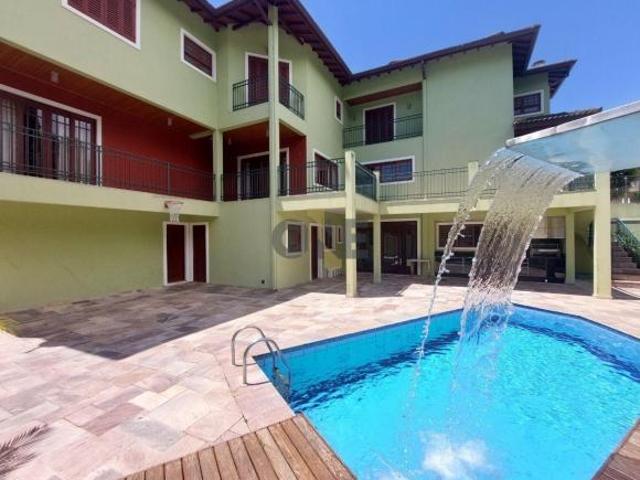 Casa com 4 dormitorios, sendo 4 suítes à venda na Granja Viana Cotia/SP