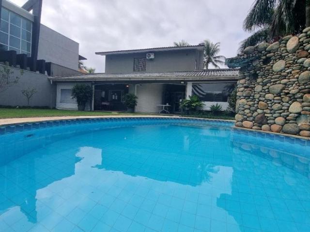 Casa com 4 dormitórios, sendo 4 suítes, com 4 vagas de garagem, à locação por R$ 6.000,00 Bertioga/SP, Riviera de São Lourenço, Módulo: 5