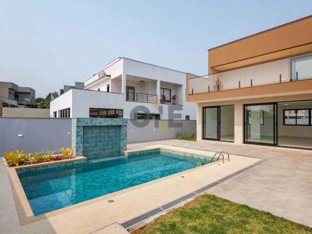 Casa com 4 dormitórios, sendo 4 suítes para venda Granja Viana Carapicuíba SP