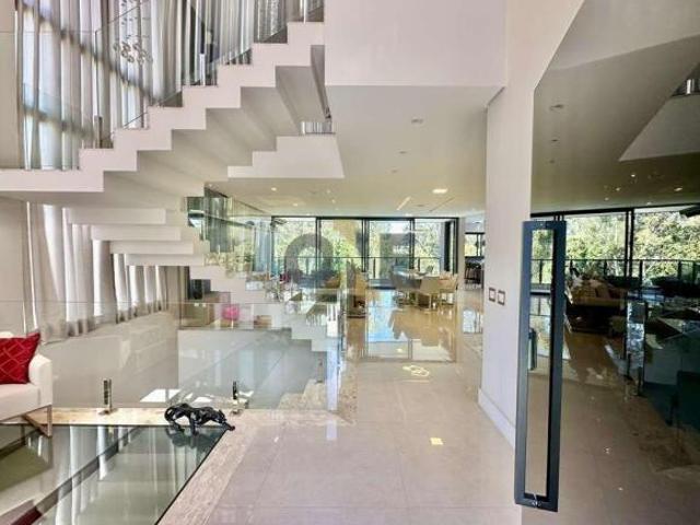Casa com 4 dormitórios, sendo 4 suítes para venda Granja Viana Cotia SP