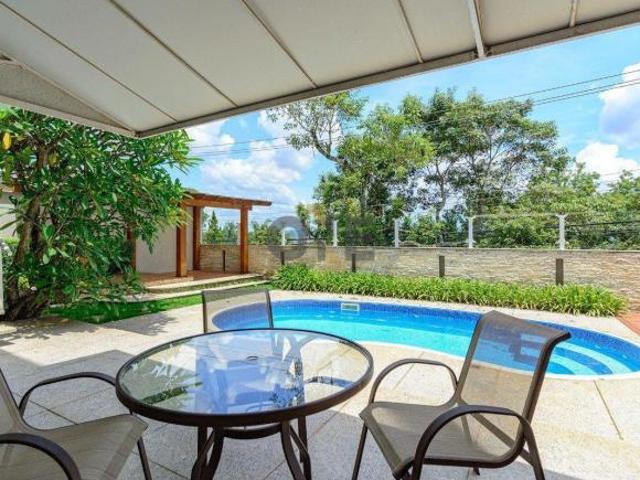 Casa com 4 dormitórios, sendo 4 suítes para venda Granja Viana Cotia SP