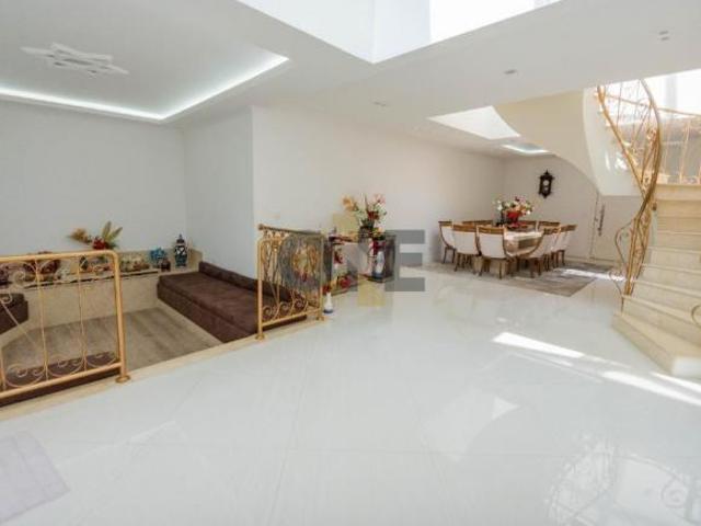 Casa com 4 dormitórios, sendo 4 suítes para venda Granja Viana Cotia SP