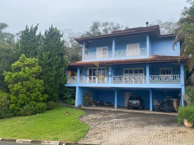 Casa com 4 dormitórios, sendo 4 suítes para venda Granja Viana Cotia SP