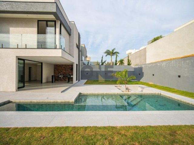 Casa com 4 dormitórios, sendo 4 suítes para venda Granja Viana Jandira SP