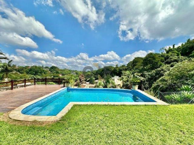 Casa com 4 dormitórios, sendo 4 suítes para venda ou locação Carapicuíba SP