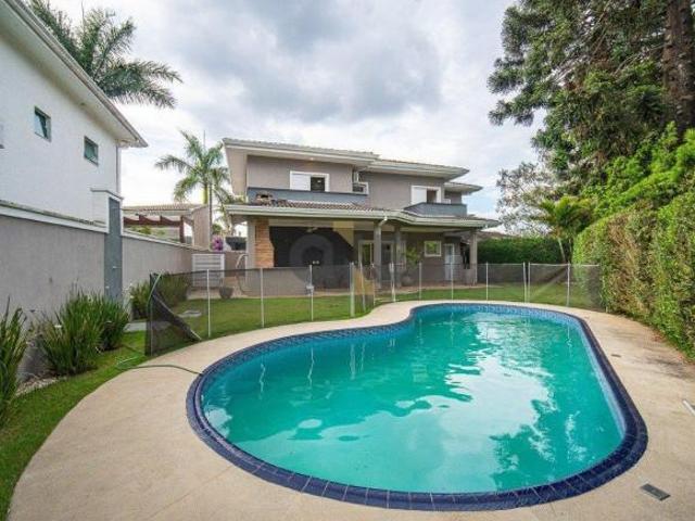 Casa com 4 dormitórios, sendo 4 suítes para venda ou locação Granja Viana Cotia SP
