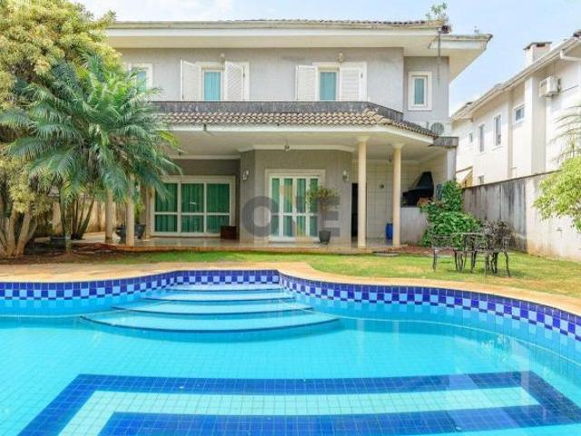 Casa com 4 dormitórios, sendo 4 suítes para venda ou locação Granja Viana Cotia SP