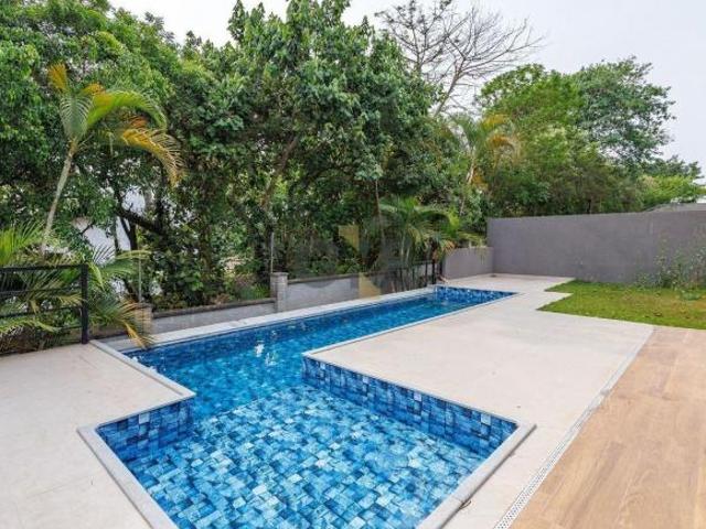Casa com 4 dormitórios, sendo 4 suítes para venda na região Granja Viana SP