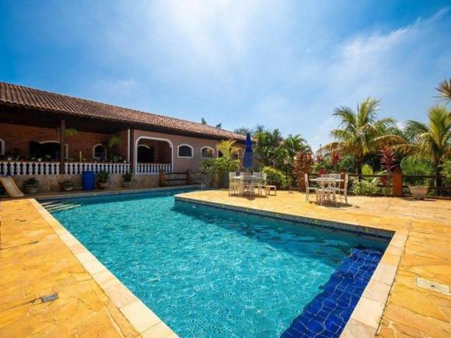 Casa com 4 dormitorios, sendo 4 suítes para venda Vargem Grande Paulista SP