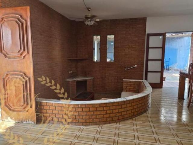 Casa com 4 dormitorios Vila Santana II Jundiaí