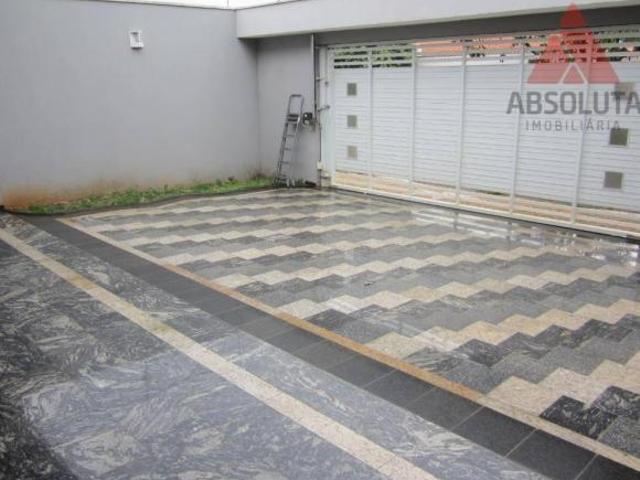 Casa com 4 dormitórios 1 Suíte à venda, 260 m² por R$ 900.000 Parque Universitário Americana/SP