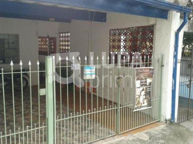 CASA COM 4 DORMITÓRIOS 1 SUÍTE Á VENDA SANTA TERESINHA