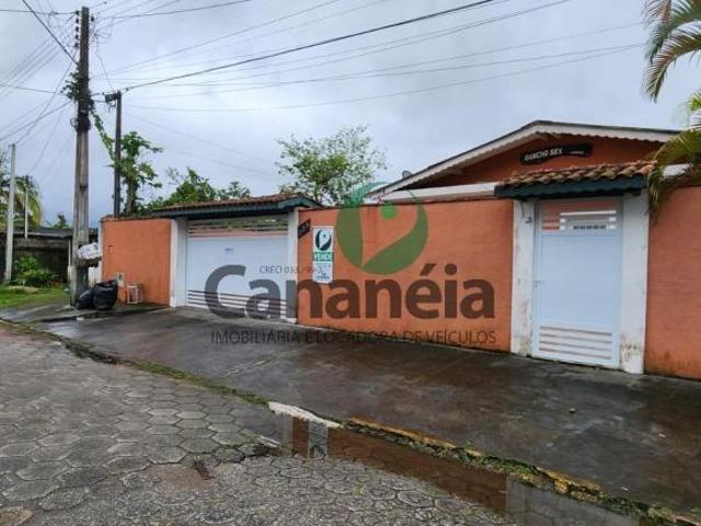 Casa com 4 dormitórios 2 suítes mobiliada e equipada no Porto Cubatão Cananéia/SP