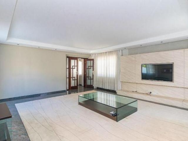 Casa com 4 dormitórios 2 suítes venda, 450 m² por R$ 4.600.000 Uberaba Curitiba/PR