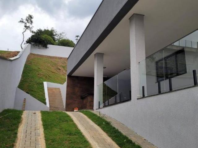 Casa com 4 dormitórios 2 suítes 7 vagas. Mirante do Vale, Jacareí
