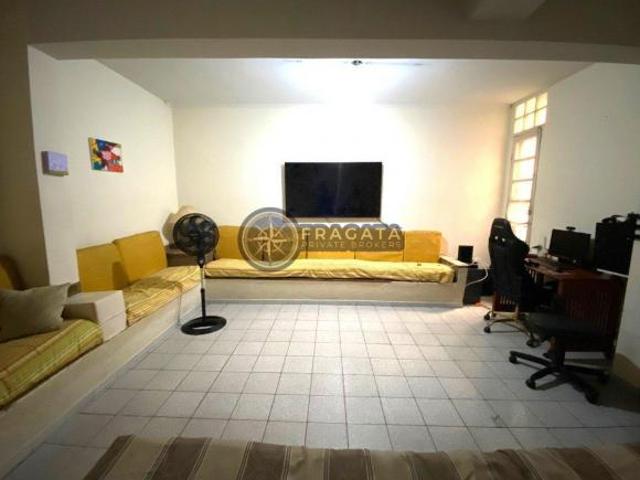 Casa com 4 dormitórios, 2 vagas, 158 m² Bairro da Água Branca São Paulo
