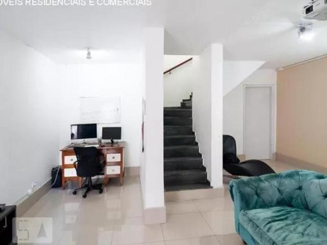 Casa com 4 dormitórios 2 vagas a venda em Santo Amaro