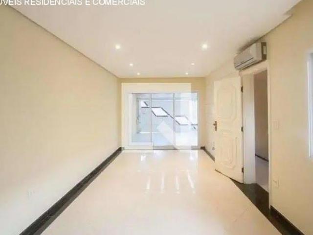 Casa com 4 dormitórios 2 vagas a venda na Granja Julieta
