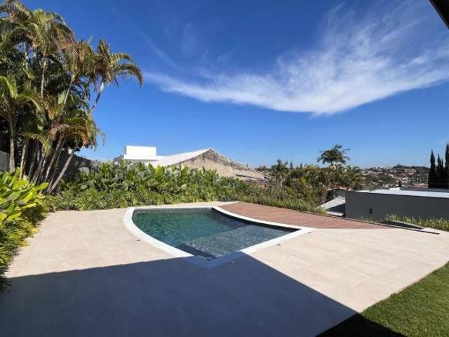 Casa Com 4 Dormitórios | 380m²| Condomínio Flamboyant | Atibaia SP