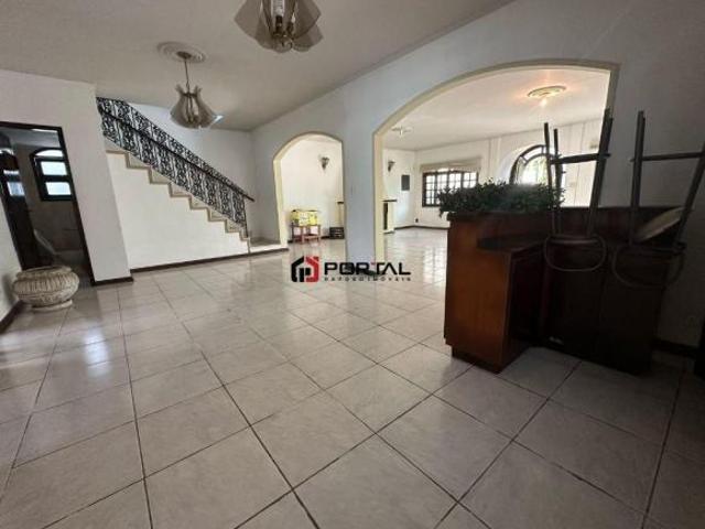 Casa com 4 dormitórios, 400 m² Granja Viana. Pacote de Locação R$ 7.500,00!