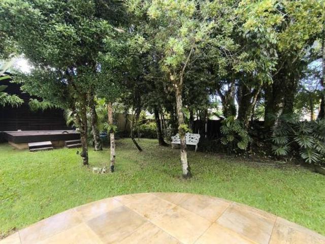 Casa com 4 dormitórios | 4 suítes |6 vagas | 504 m²| Riviera
