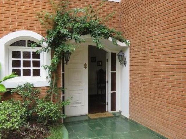 Casa com 4 dormitórios, 500 m² Condomínio Vale Da Santa Fé Vinhedo/SP