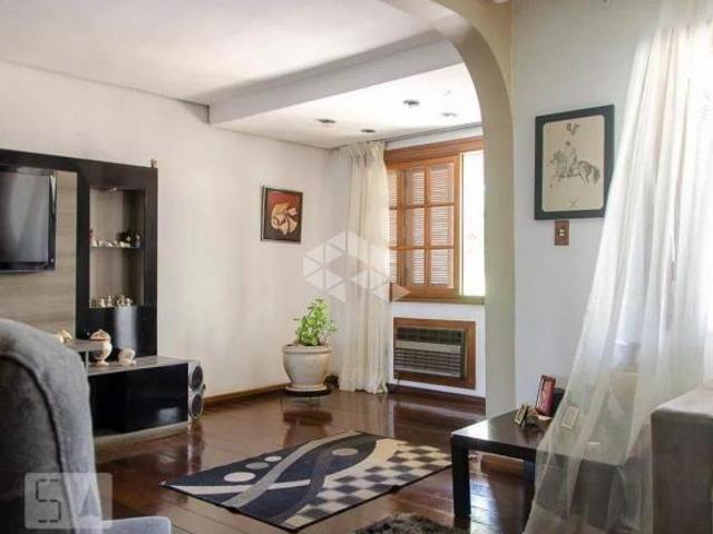 Casa com 4 Dormitórios/Quartos a vanda Bairro Nonoai