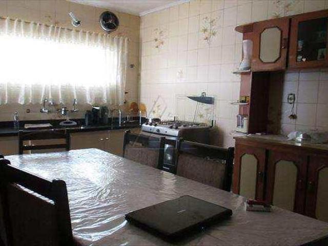 Casa com 4 dorms, Caxingui, São Paulo R$ 3 mi, Cod: 1500
