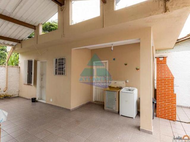 Casa com 4 dorms, Centro, Caraguatatuba R$ 900 mil, Cod: 2352