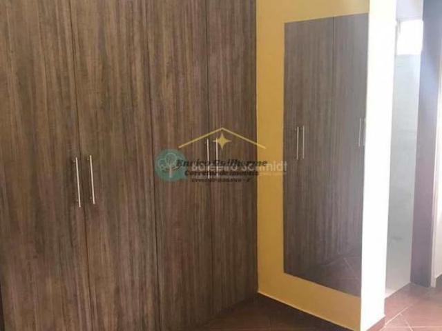 Casa com 4 dorms, Centro, Santo Antônio do Pinhal R$ 980 mil