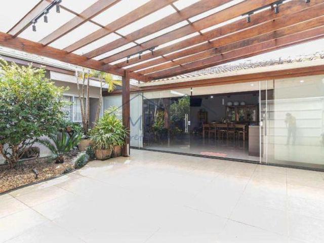 Casa com 4 dorms, Jardim do Lago, Pirassununga R$ 1 mi, Cod: 10132375