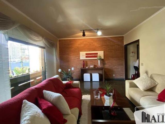 Casa com 4 dorms, Vila Imperial, São José do Rio Preto R$ 800 mil, Cod: 10677