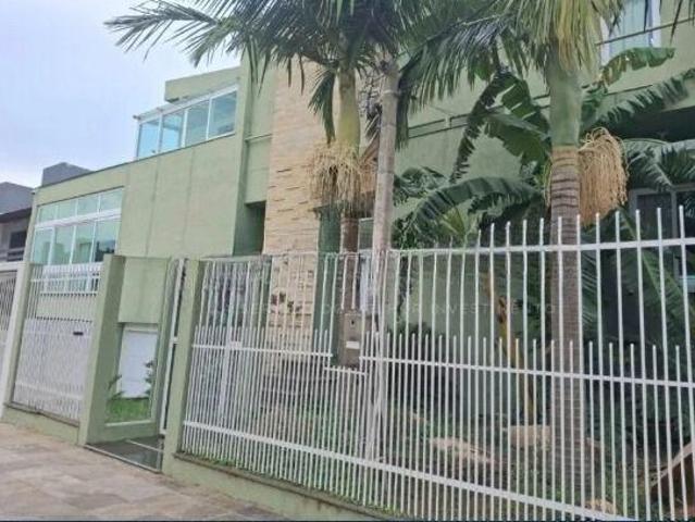 Casa com 4 Quartos, 3 suítes, 4 vagas e 600 m² privativos no Jardim Lindóia