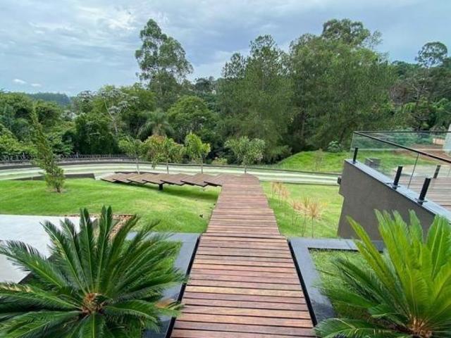 Casa com 4 Quartos 3 Suítes à venda, 500 m² por R$ 4.390.000 Condomínio Jard