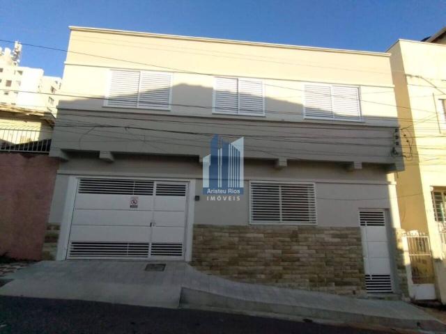Casa com 4 quartos, 120 m²