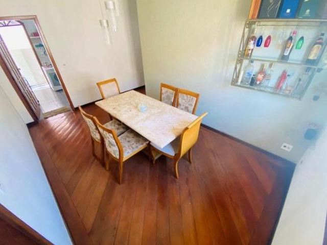 Casa com 4 Quartos 140m² Santa Amélia