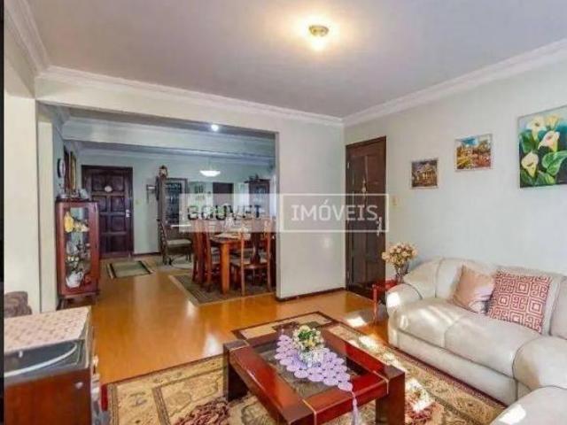 Casa com 4 Quartos, 1 Suíte, 266M², à Venda por R$ 1.090.000,00 Cajuru, Curitiba Pr