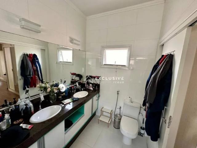 Casa com 4 dormitórios, 320 m² venda por R$ 2.250.000,00 ou aluguel por R$ 16.708,00/mês Urbanov