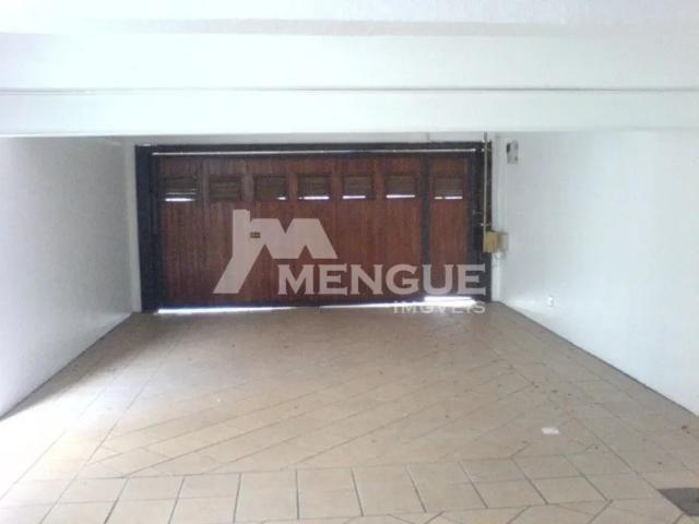 Casa com 4 quartos, 4 vagas a venda no bairro Jardim Itu, com 280m² por R$ 1.200.000
