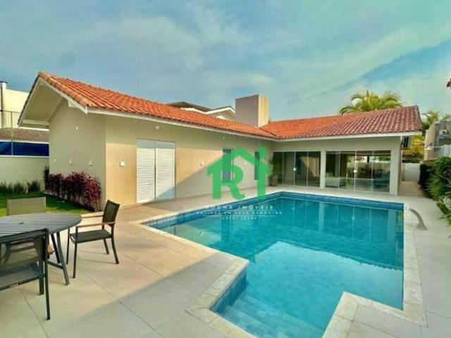 Casa com 4 quartos 4 suítes, 3 vagas e lazer à venda em Acapulco, Guarujá