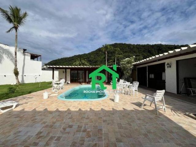 Casa com 4 quartos 4 suítes, 4 vagas e lazer à venda em Guaiuba, Guarujá