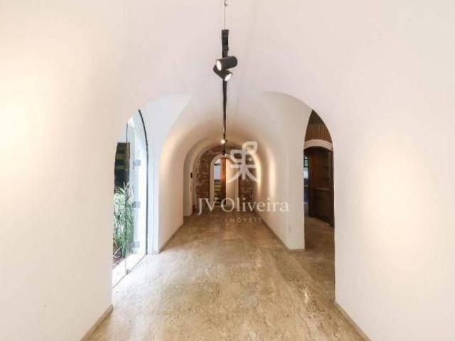 Casa com 4 Quartos, 679 m² venda por R$ 3.500.000 ou aluguel por R$ 20.436/mês Cidade Jardim S