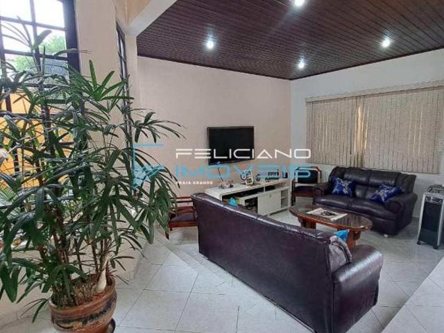 Casa com 4 quartos, Canto do Forte, Praia Grande R$ 2.25 mi, Cod: 2889